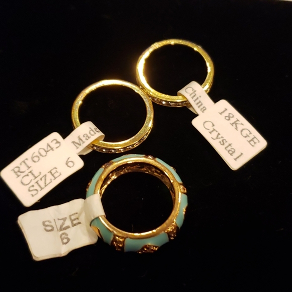 Jewelry | Ring Set Stackable Rings Size 6 | Poshmark